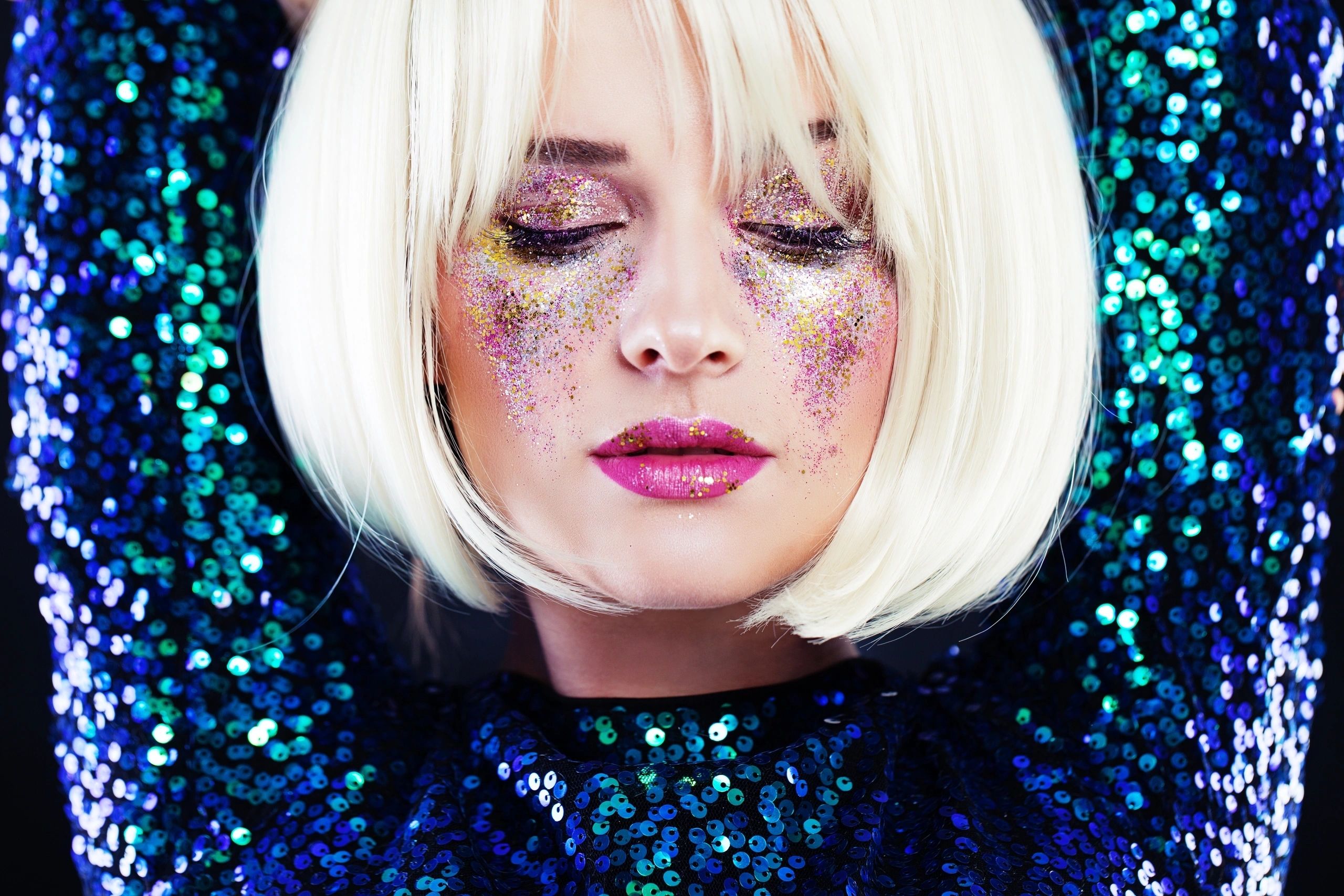Colorful Wigs & Glitter Makeup - Vegas Wig Party